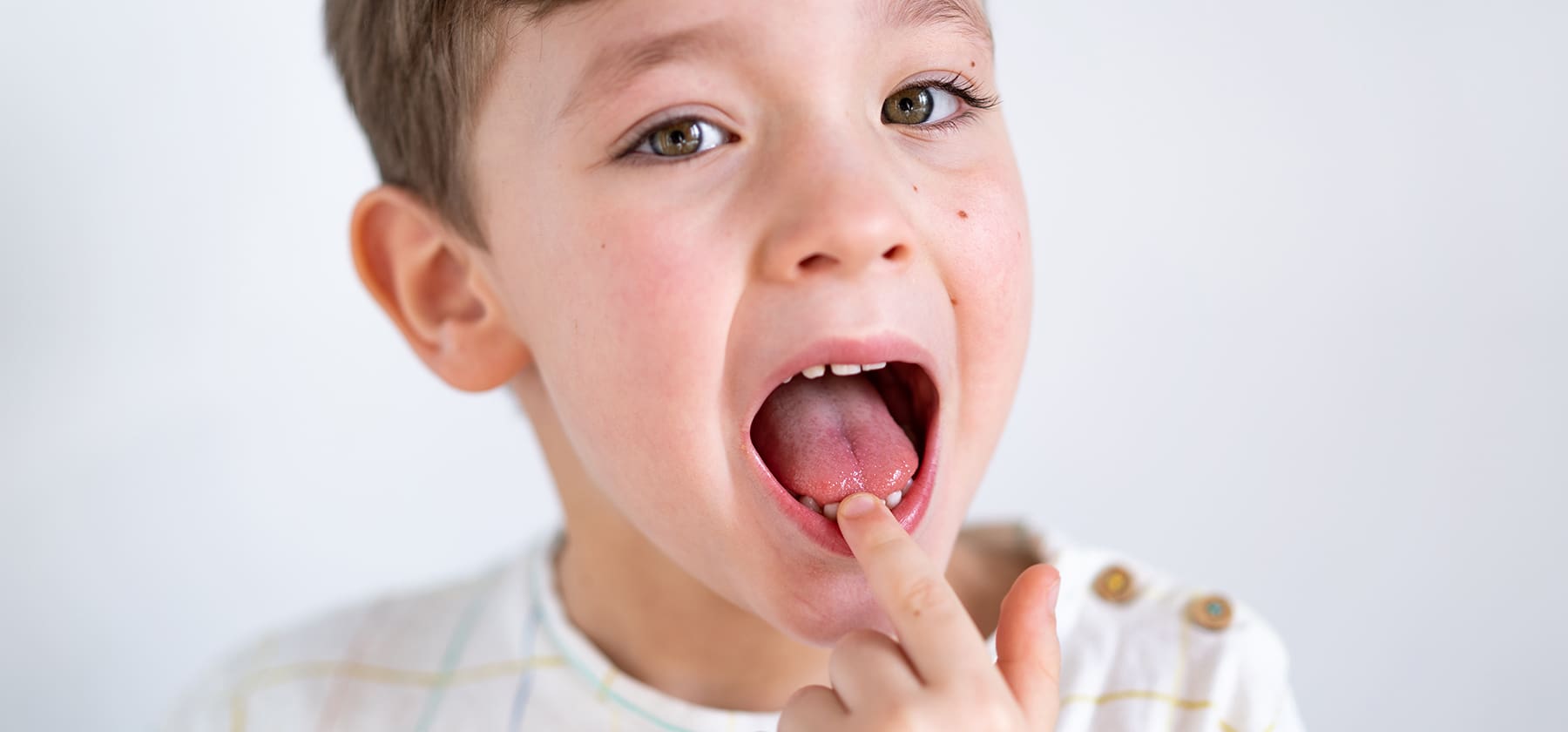 Should I pull my kids loose tooth | Lonestar Kid’s Dentistry Prosper TX